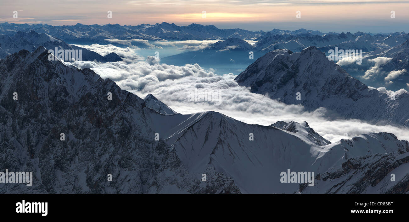 Central alps hi-res stock photography and images - Alamy