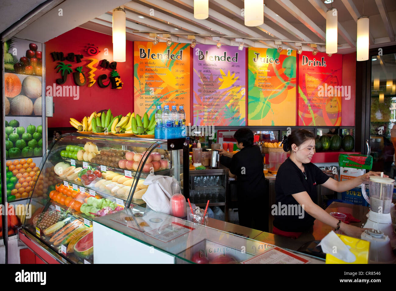 Fruit juice seller hi-res stock photography and images - Alamy