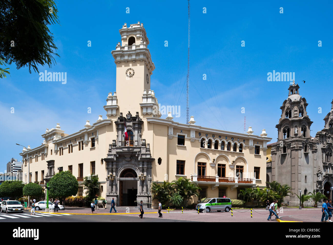 City hall miraflores lima peru hi-res stock photography and images - Alamy