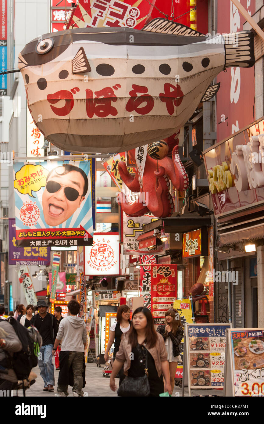 Restaurants and bars in the entertainment district of Dotonbori, in ...