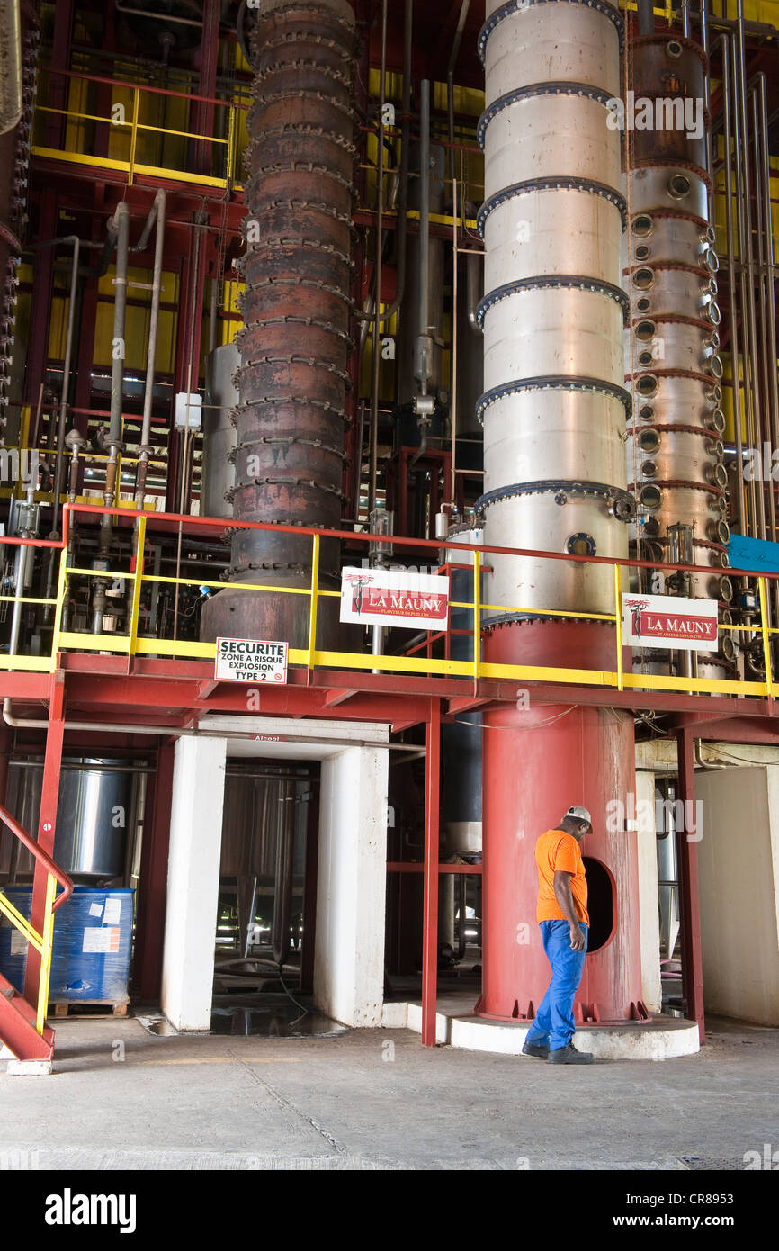 Distillation column rum hi-res stock photography and images - Alamy