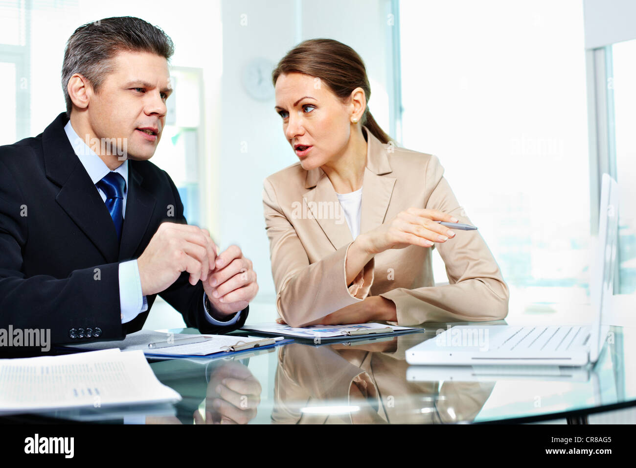Formally dressed people in office hi-res stock photography and images ...