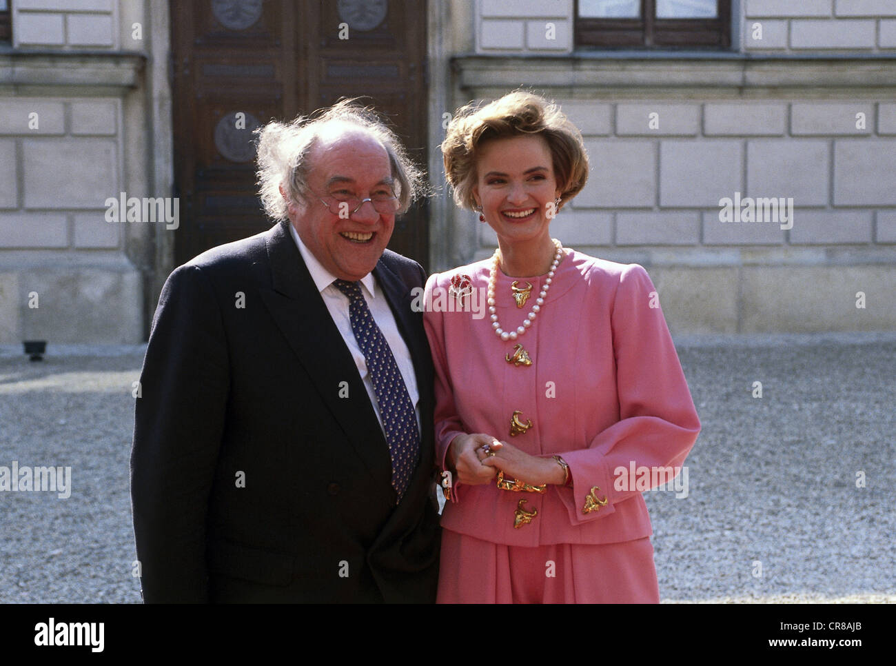 Thurn und Taxis, Gloria Princess von, (nee von Schönburg - Glauchau ...