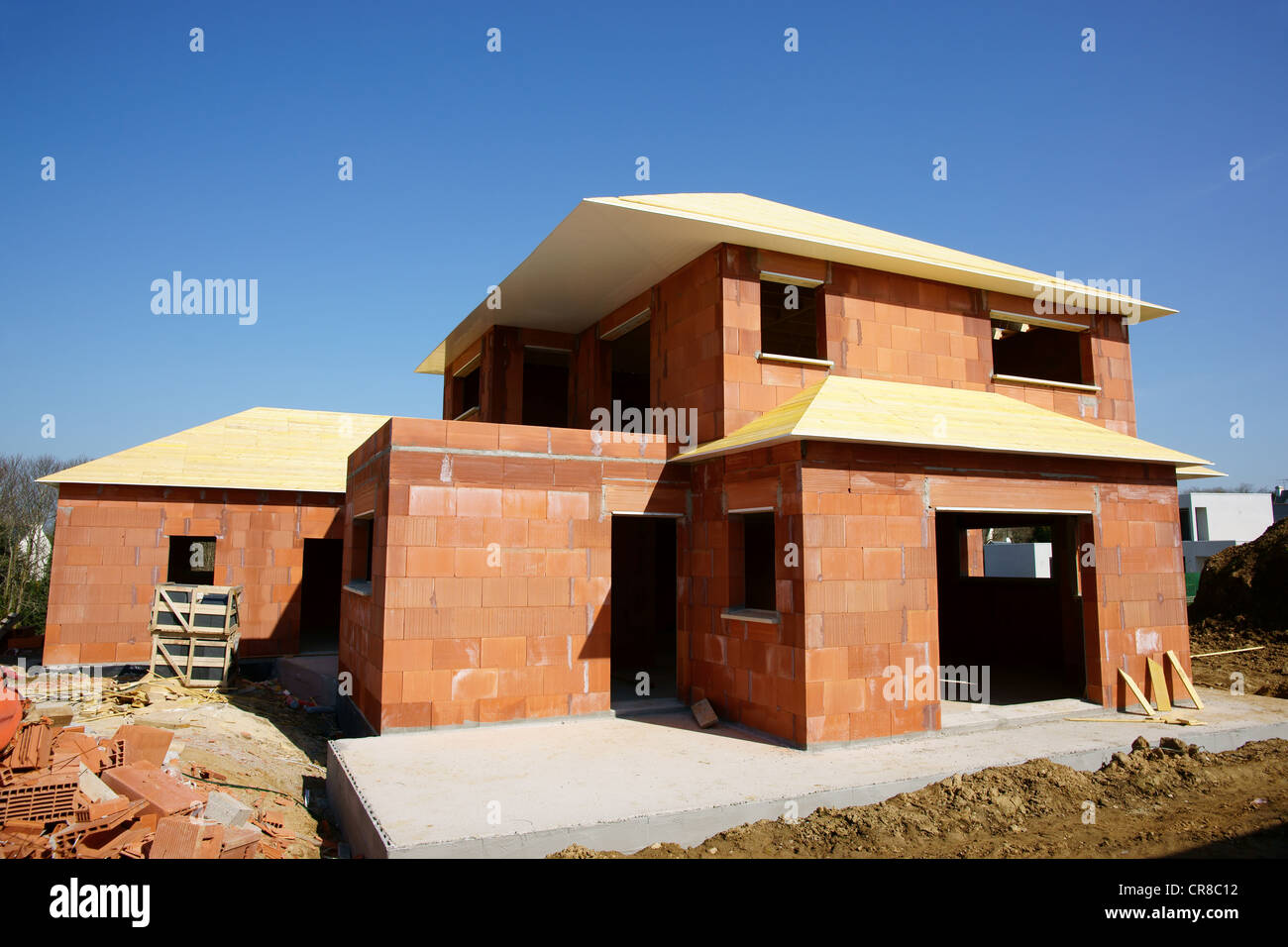 Energy house hi-res stock photography and images - Alamy