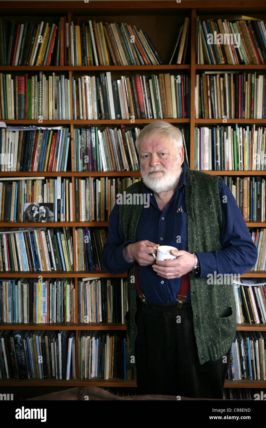 Michael Longley, CBE (born 27 July 1939) is a Northern Irish poet from ...