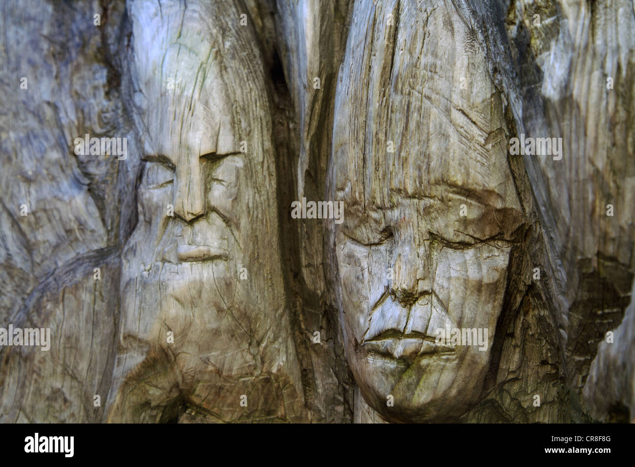 Art work carved wooden hi-res stock photography and images - Alamy