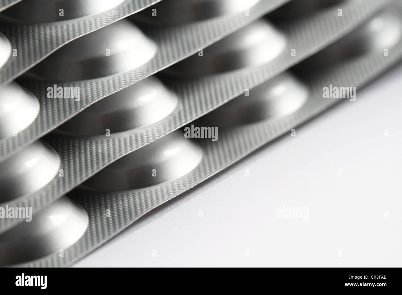 Tablets in blister packs Stock Photo - Alamy