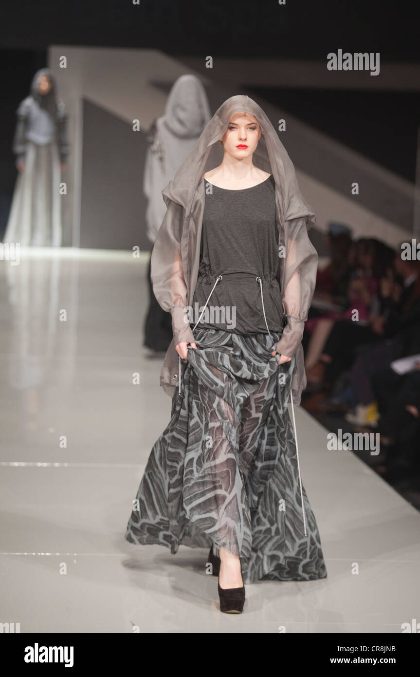 Chloe jones hi-res stock photography and images - Alamy