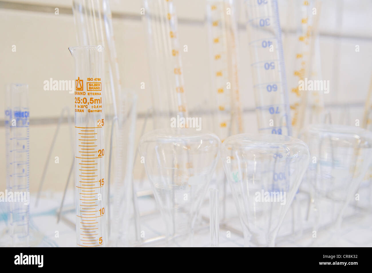 Pyrex hi-res stock photography and images - Alamy