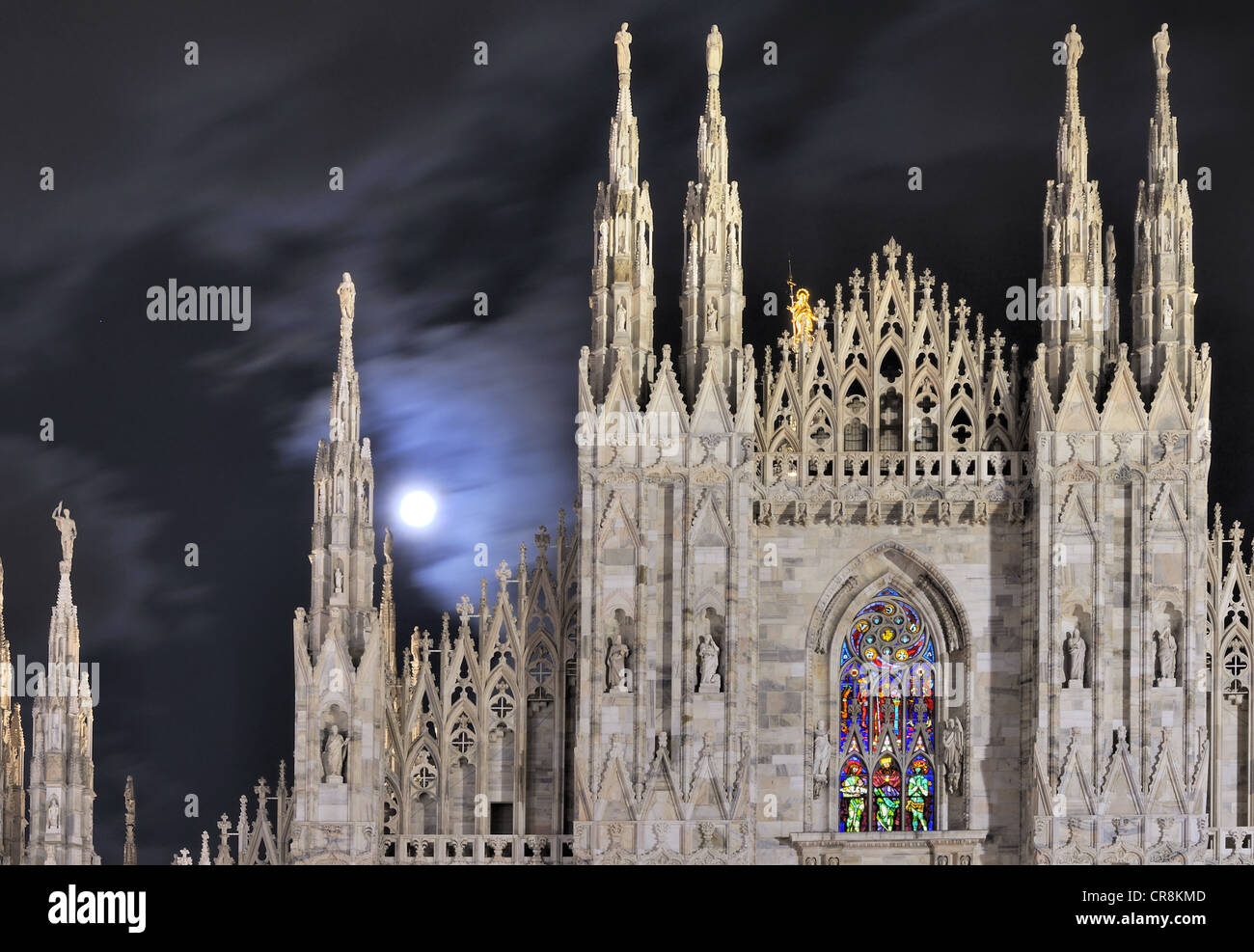 Cathedral and moonlight hi-res stock photography and images - Alamy