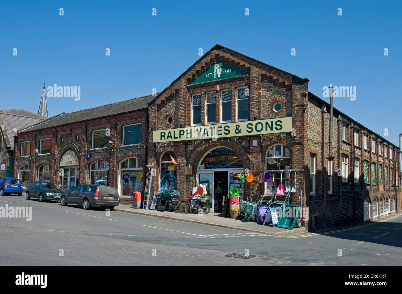 Local shopfront shop hi-res stock photography and images - Alamy