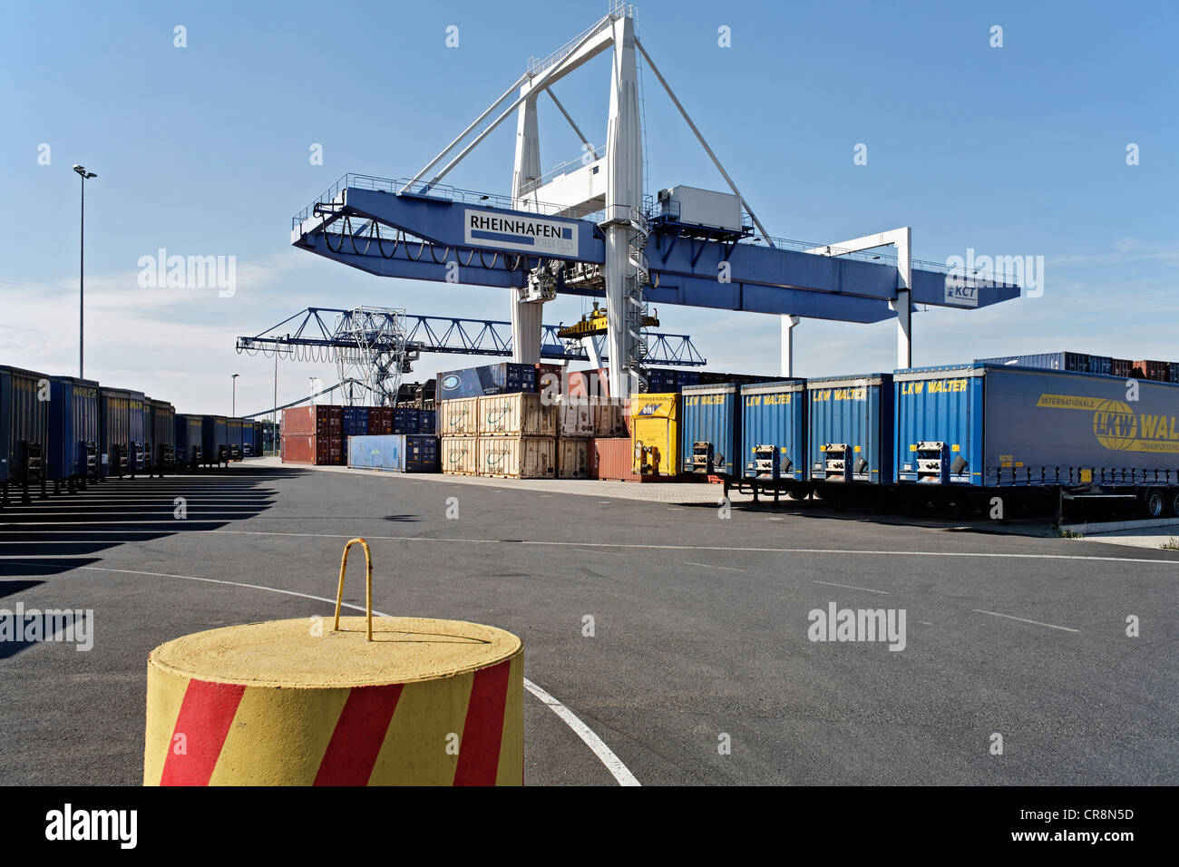 Modern loading bridge for container ships, loading crane, Rheinhafen ...