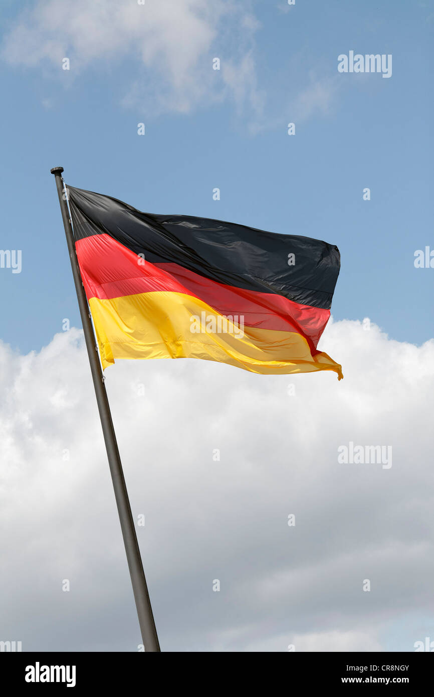German flag pole hi-res stock photography and images - Alamy