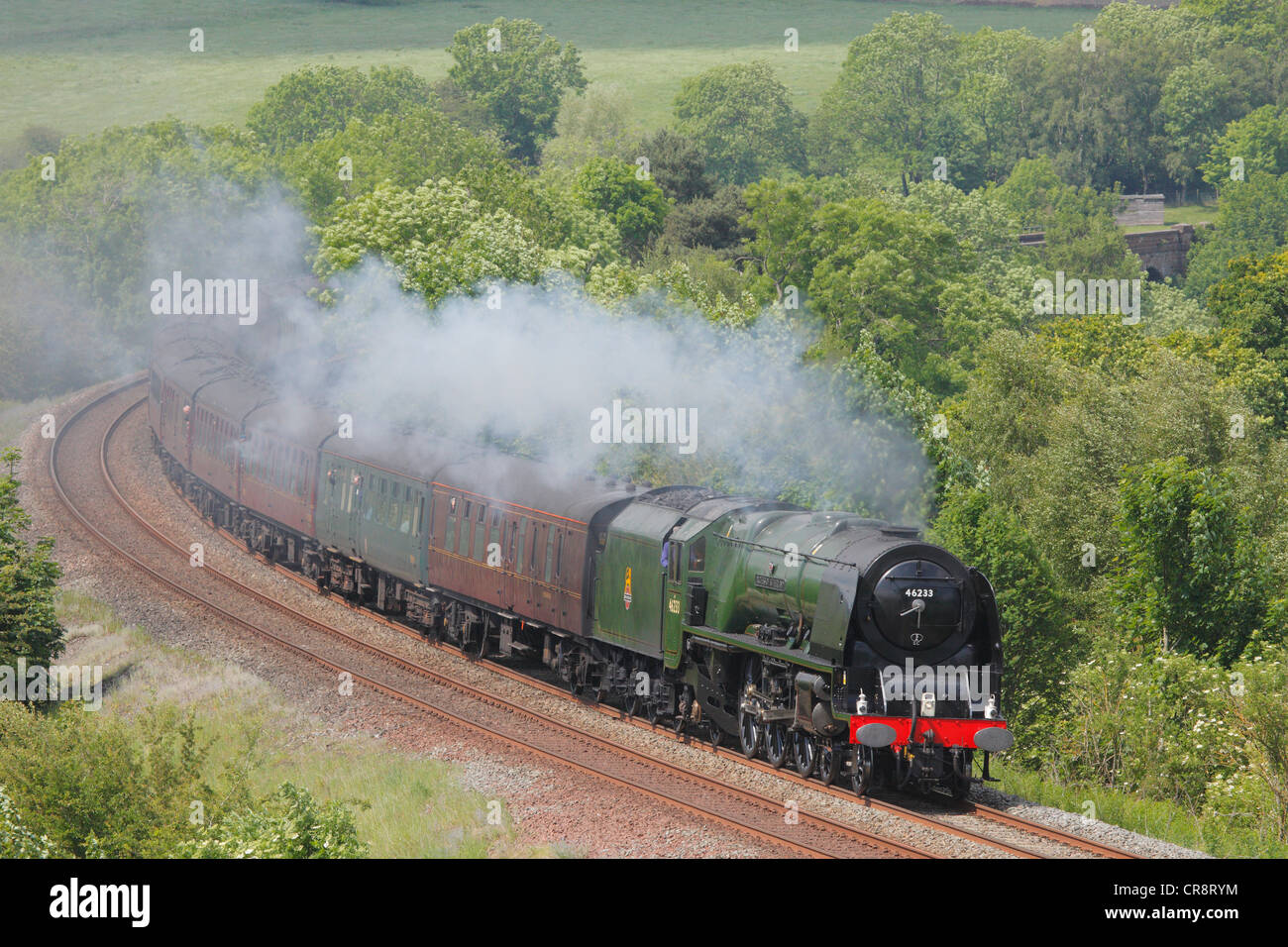 LMS Princess Coronation Class 6233 Duchess of Sutherland Steam train ...