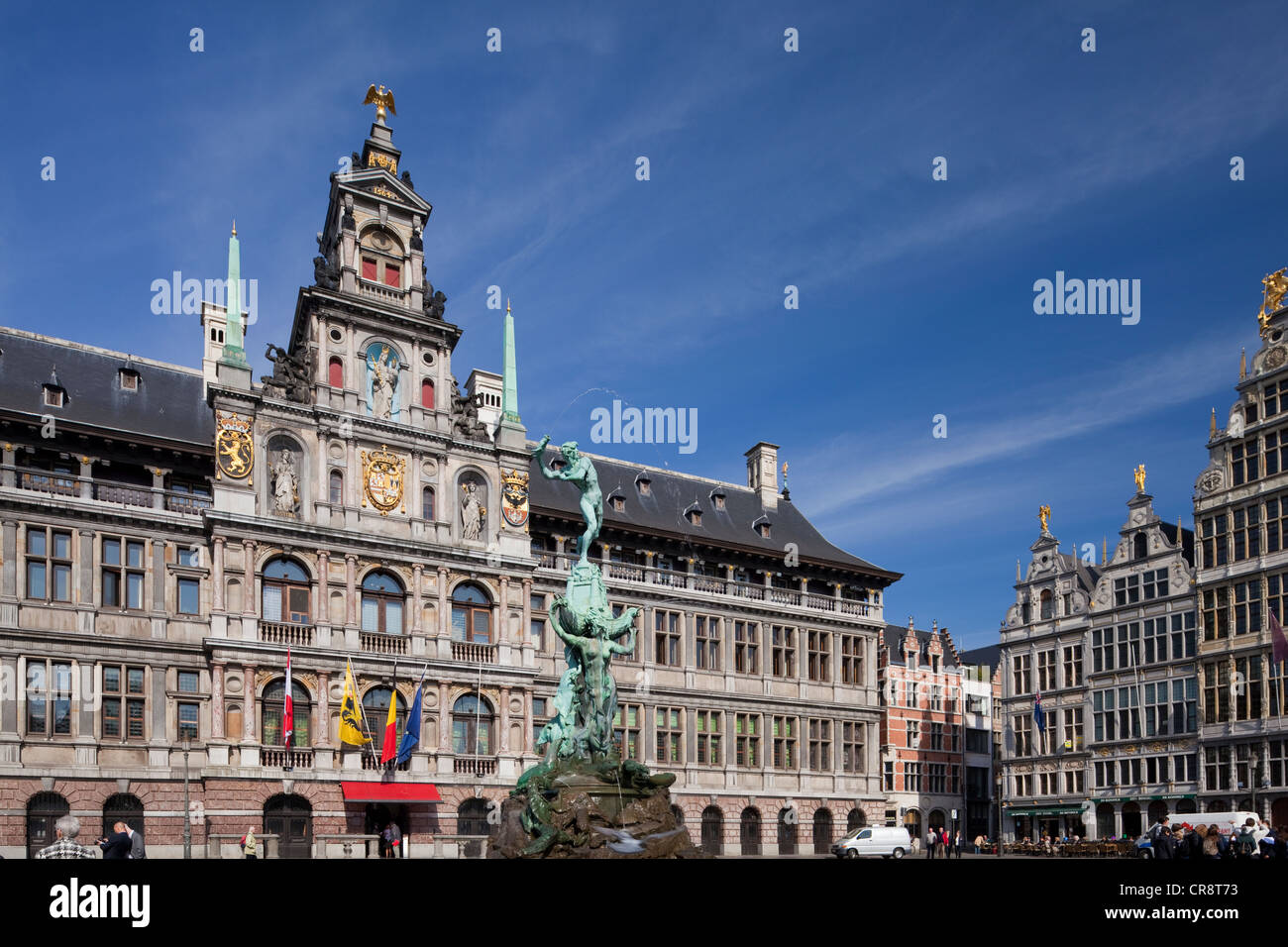 Bravo Statue (Standbeeld van Brabo) and Antwerp City Hall (Stadhuis van ...