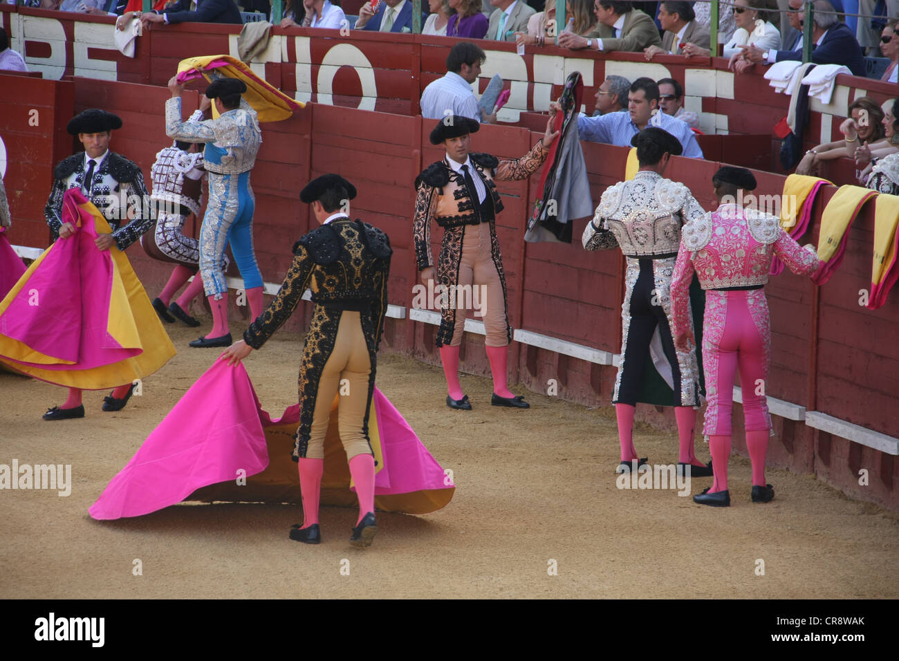 Matadors hi-res stock photography and images - Alamy