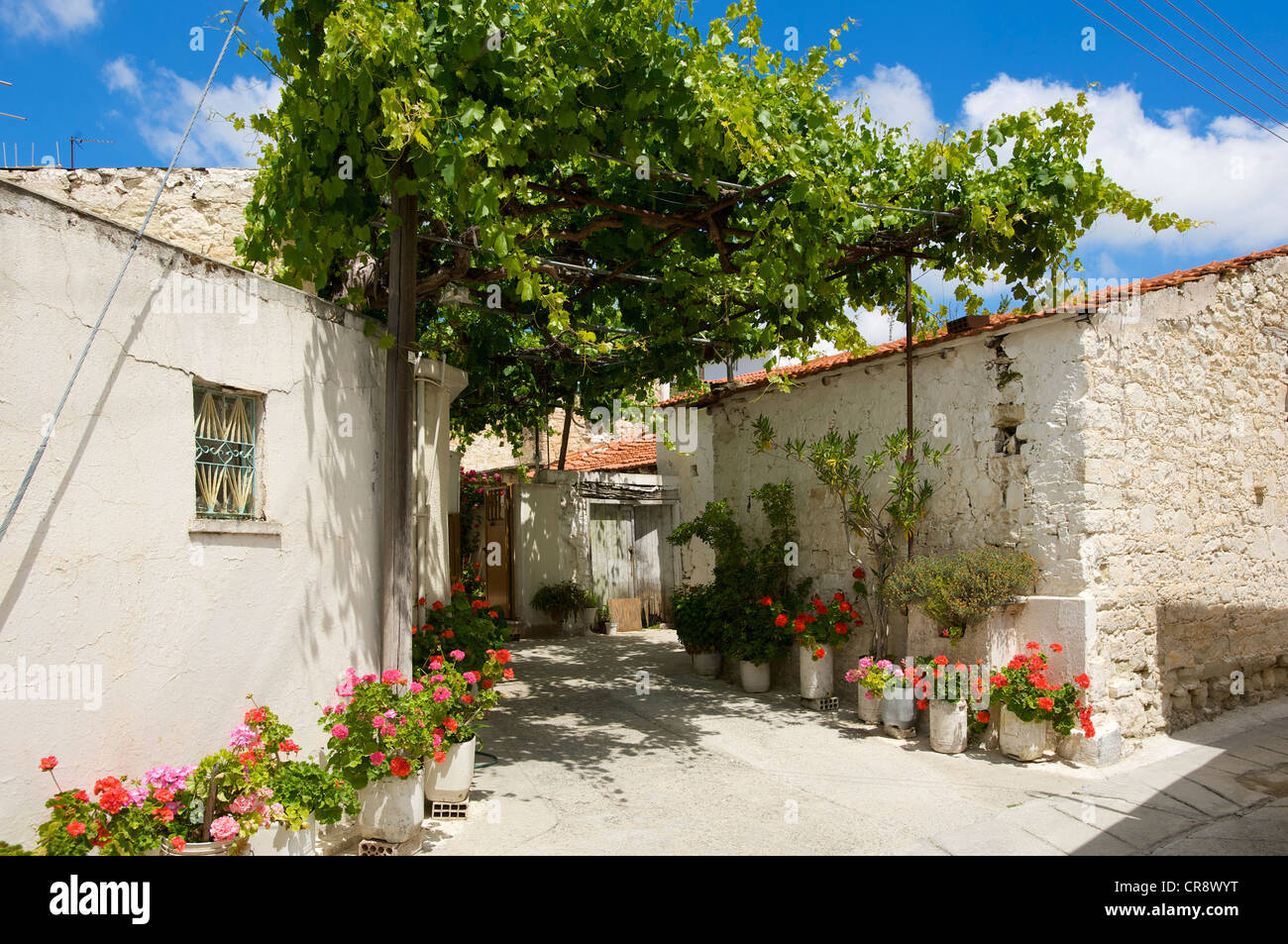 Omodos hi-res stock photography and images - Alamy