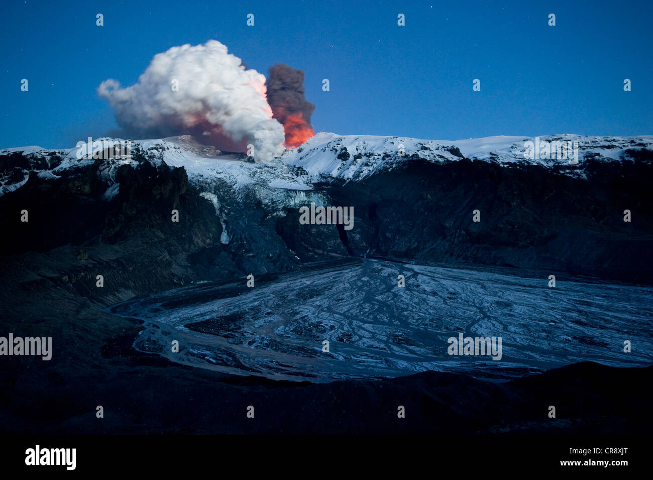 Ash cloud of the Eyjafjallajoekull volcano, steam plume from the lava ...