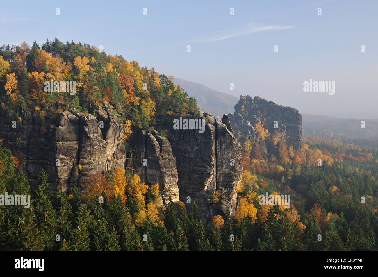 Shapes in landscape hi-res stock photography and images - Alamy