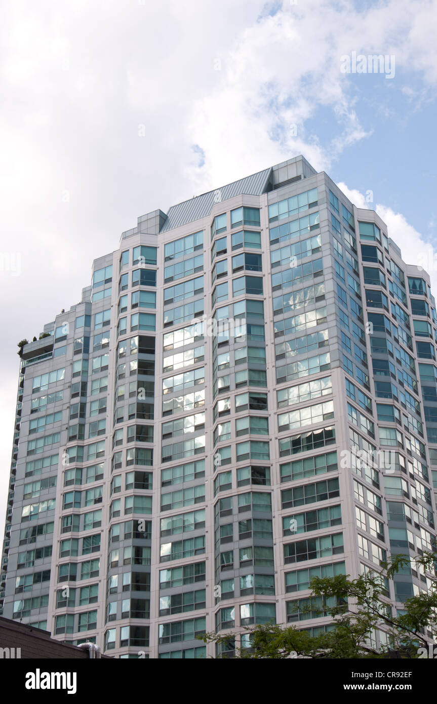 Blue condo hi-res stock photography and images - Alamy