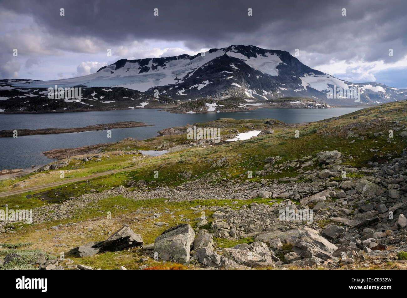 Jotunheimen national park, norway hi-res stock photography and images ...