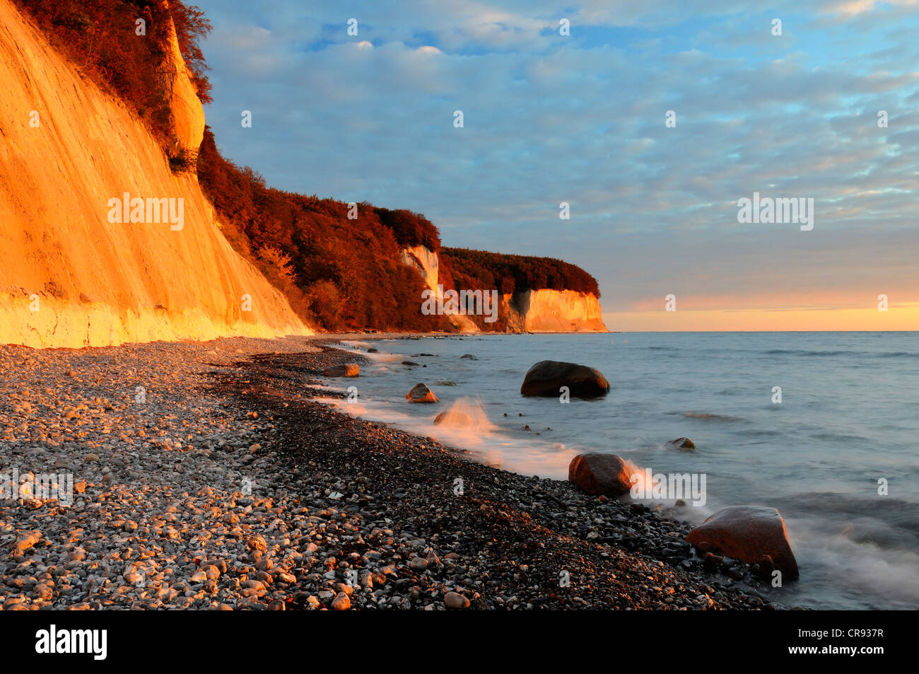 Cliffs at the Baltic Sea, Jasmund National Park, Ruegen island ...