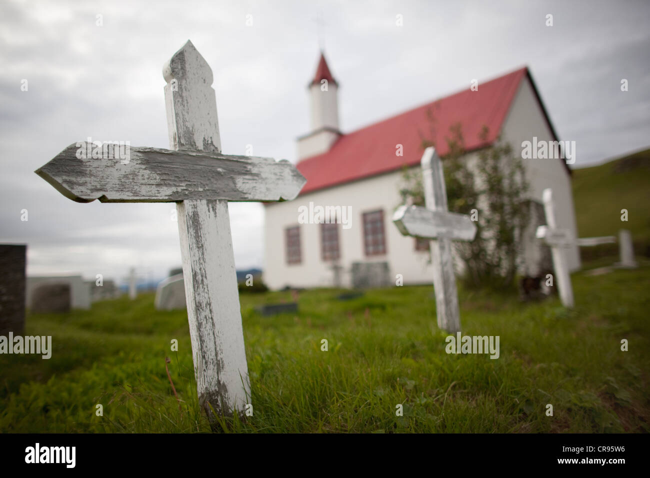 A traditional Christian church and a graveyard Stock Photo - Alamy