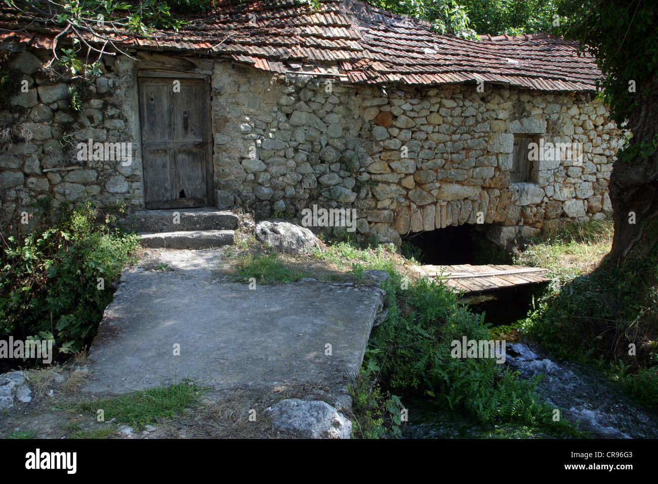 Old stone house Stock Photo - Alamy