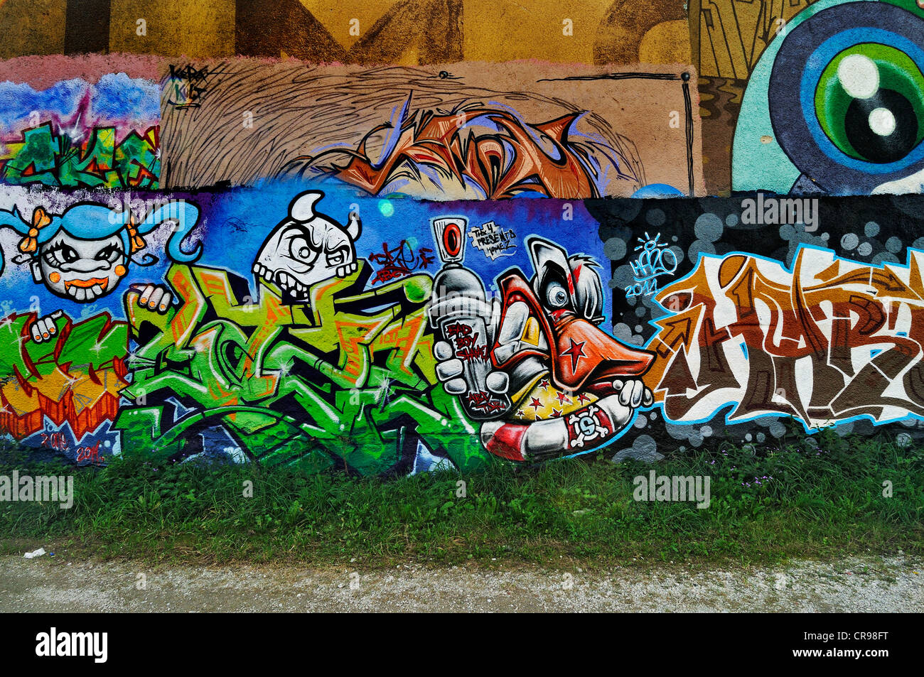 Graffiti on a wall of the Kultfabrik complex, Berg am Laim, Munich ...