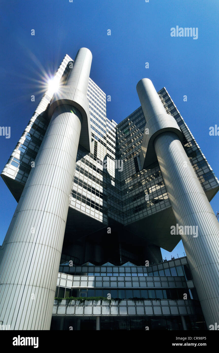 Hypo-Hochhaus, administrative building of the HypoVereinsbank bank ...