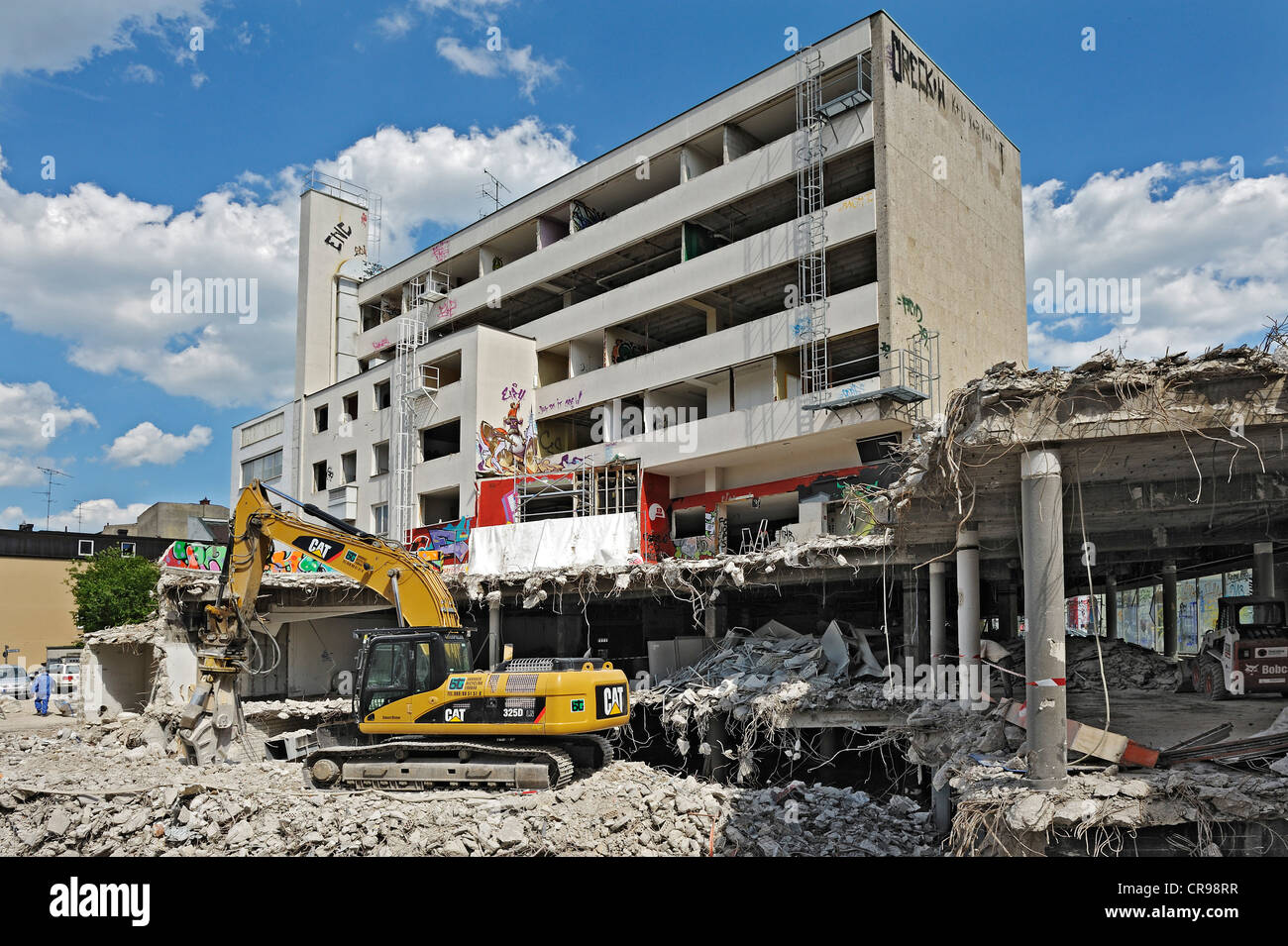 Demolition of the Hertie building in Obergiesing, Munich, Bavaria ...