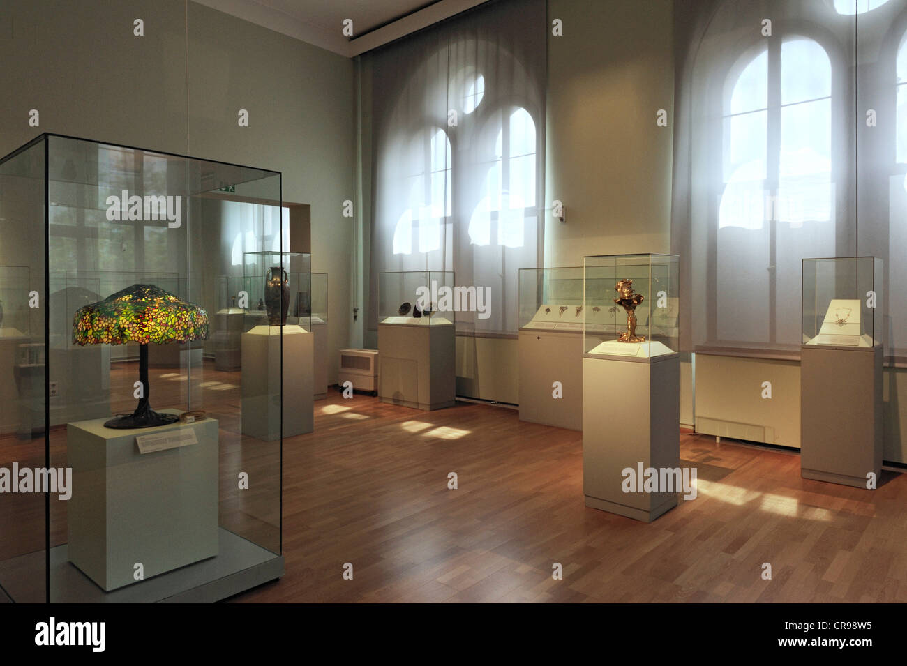 Exhibit exhibits collection museum museums interior inside hi-res stock photography and images ...