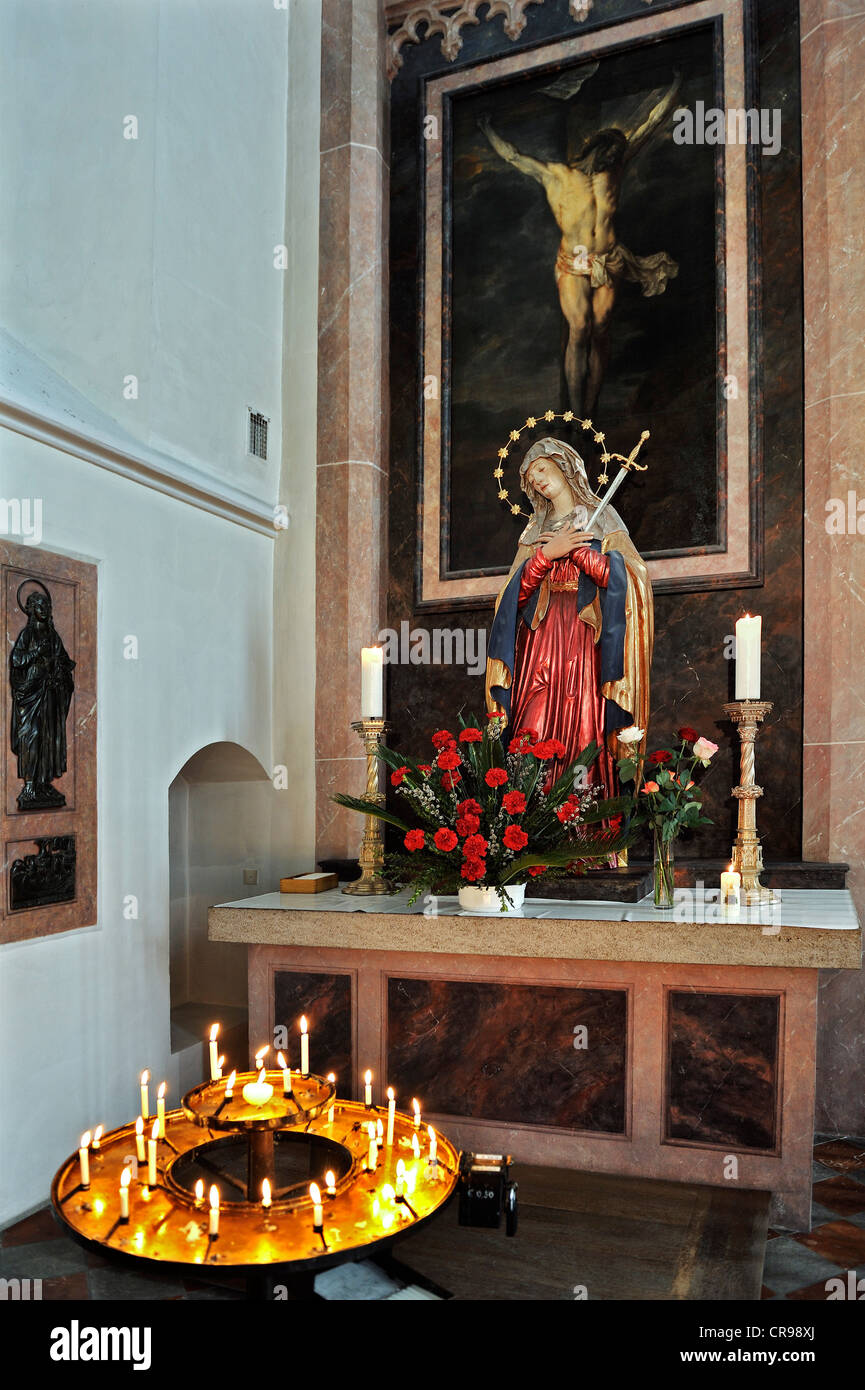 Altar candles catholic church hi-res stock photography and images - Alamy