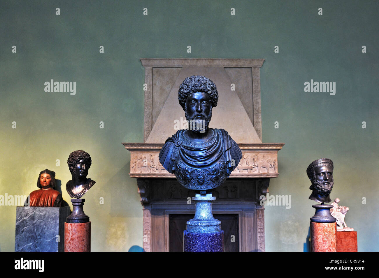 Italian renaissance sculptures hi-res stock photography and images - Alamy