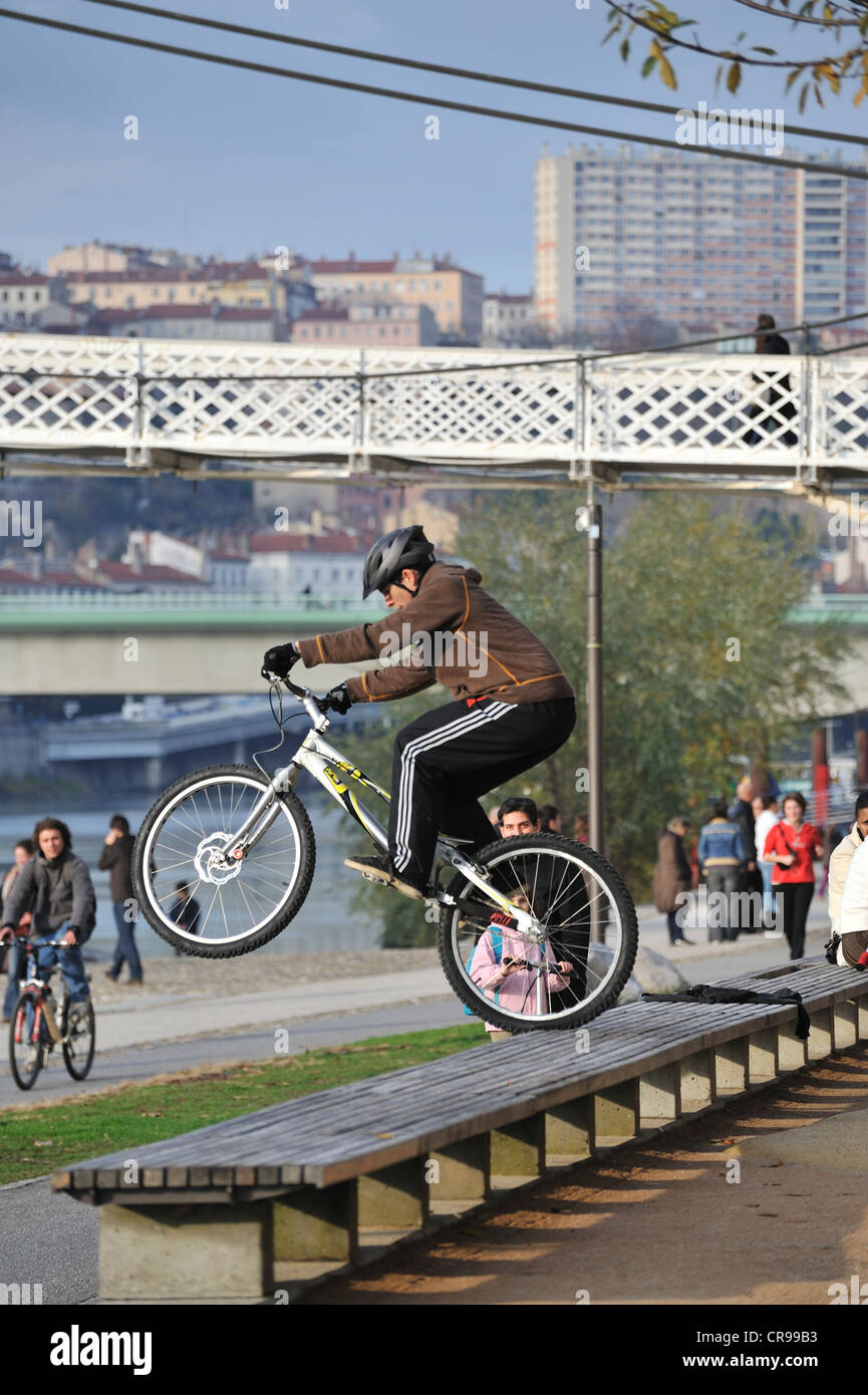Bicycle acrobatics, Lyon, France Stock Photo - Alamy