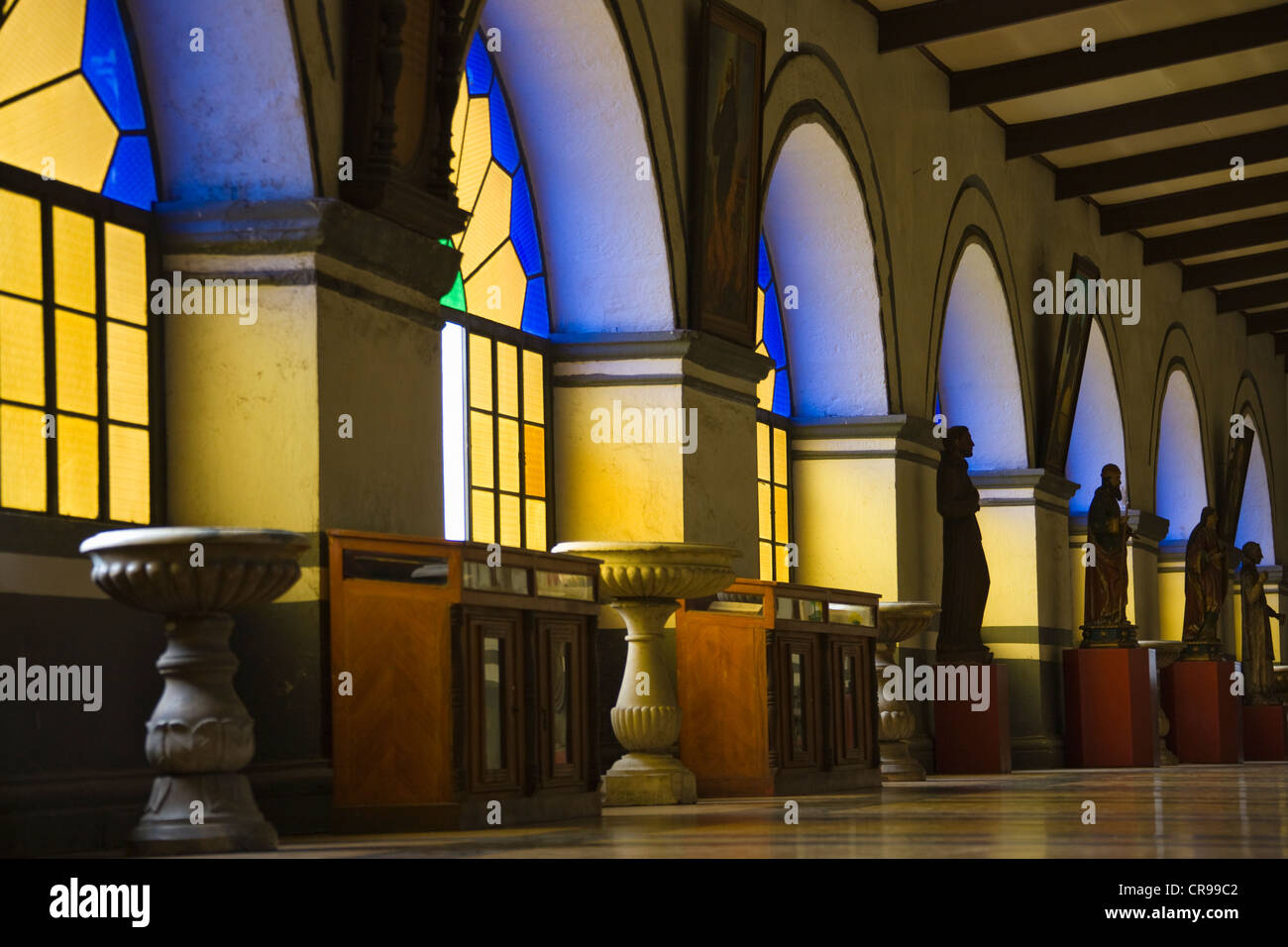 San Agustin Church, oldest church in Philippines and UNESCO World ...