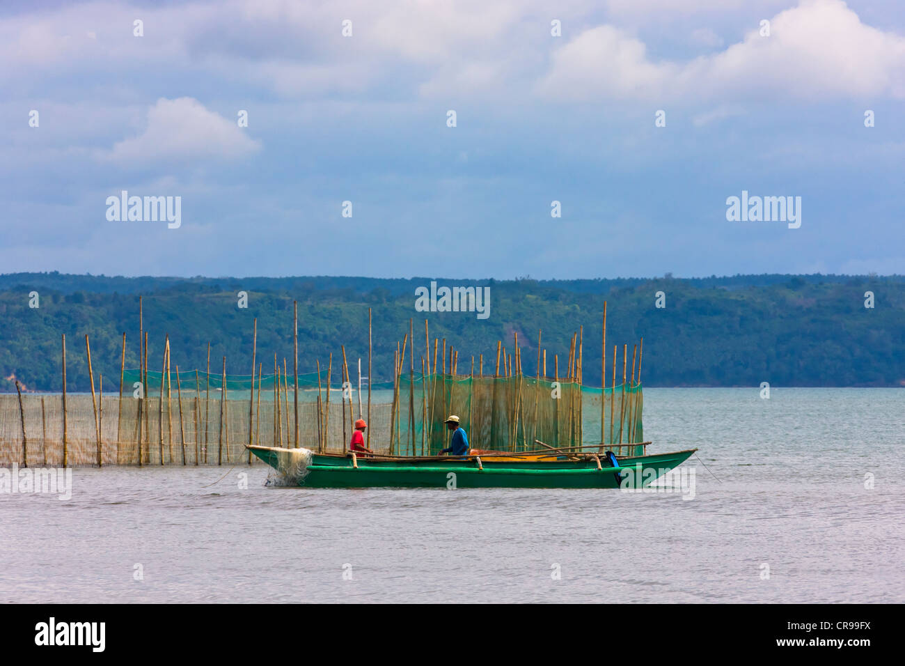 Philippines fishing boat hi-res stock photography and images - Alamy