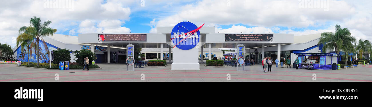 Kennedy space center visitor museum hi-res stock photography and images ...