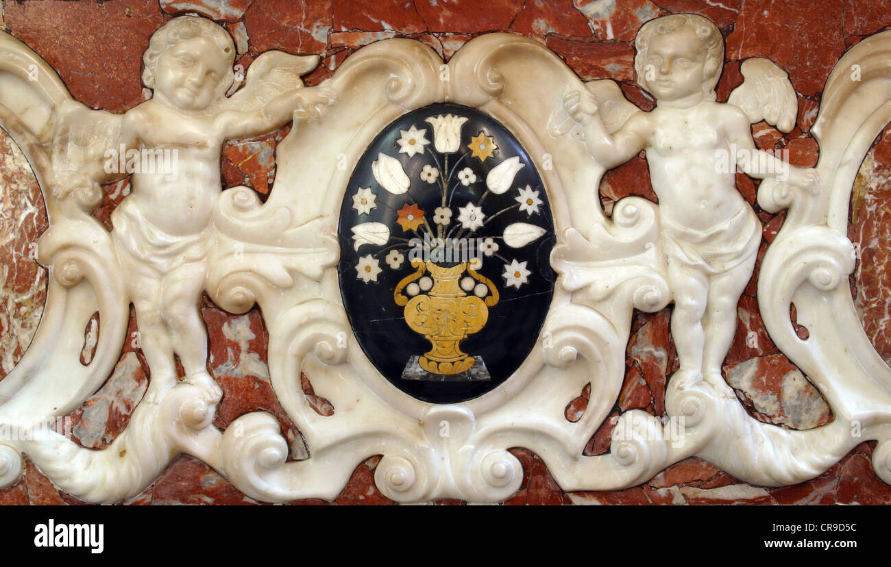 Detail of altar Stock Photo - Alamy