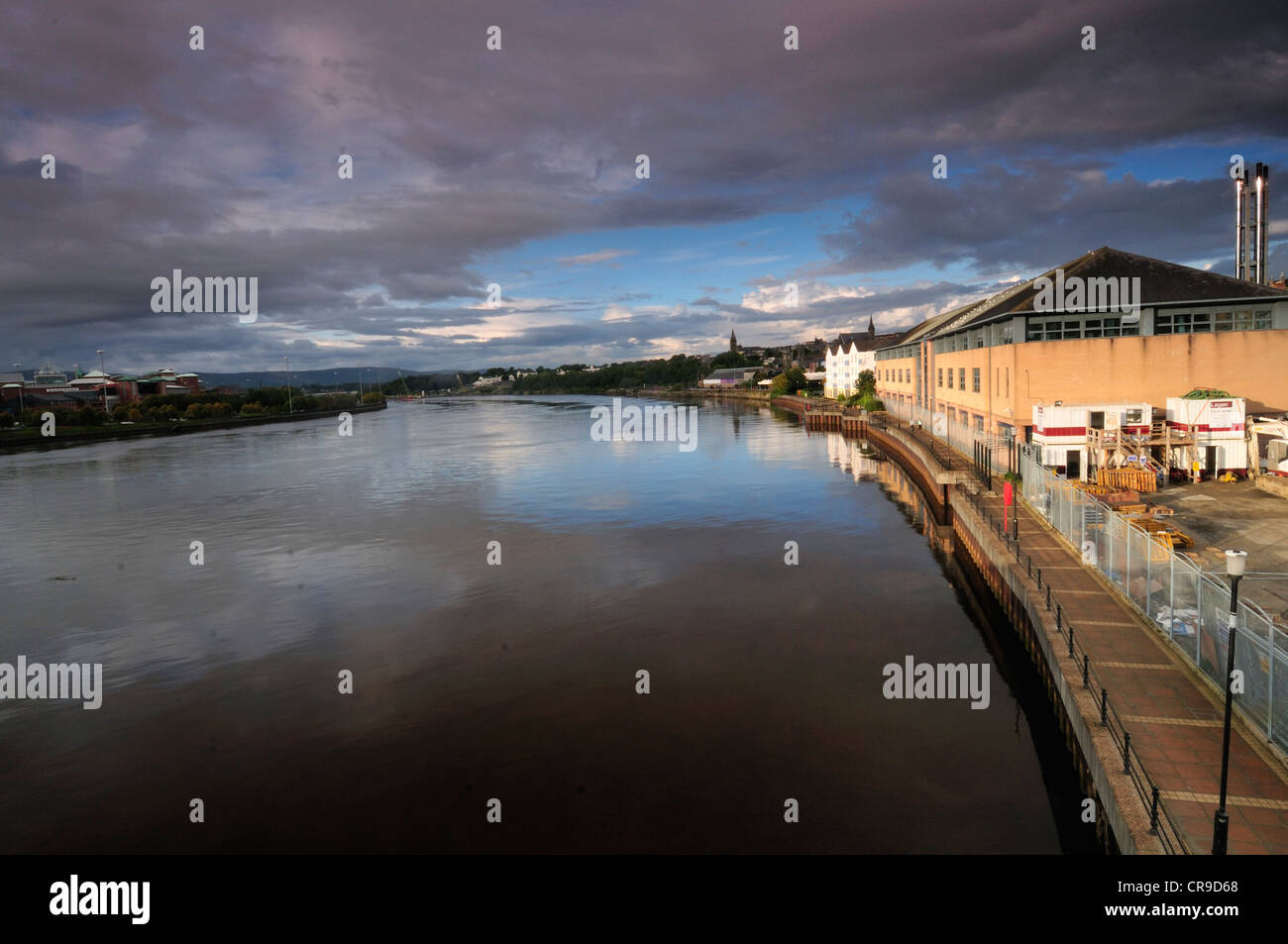 Foyle River, Derry, Derry County, North Ireland, Europe Stock Photo - Alamy