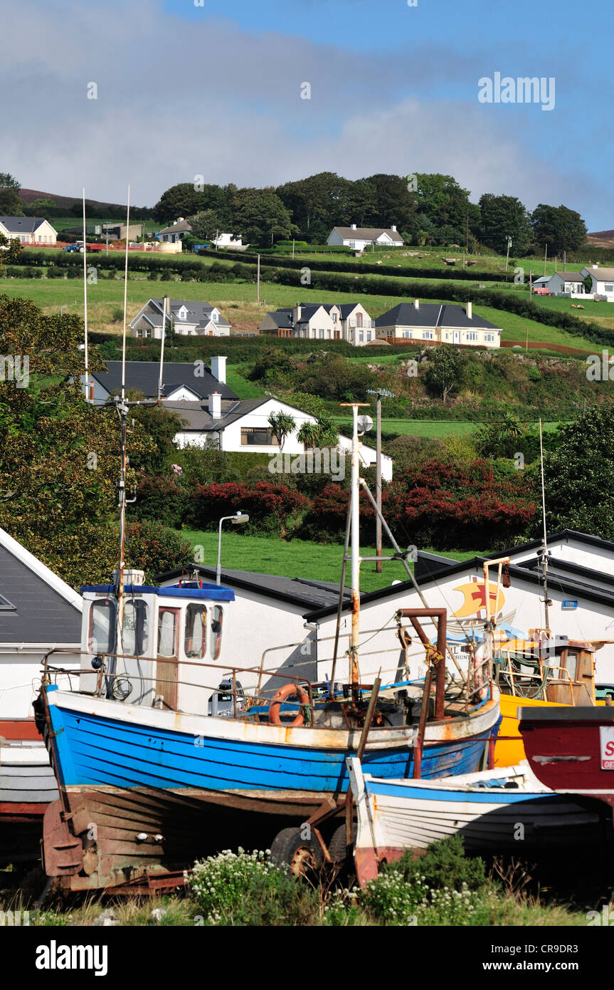 Donegal harbour hi-res stock photography and images - Alamy