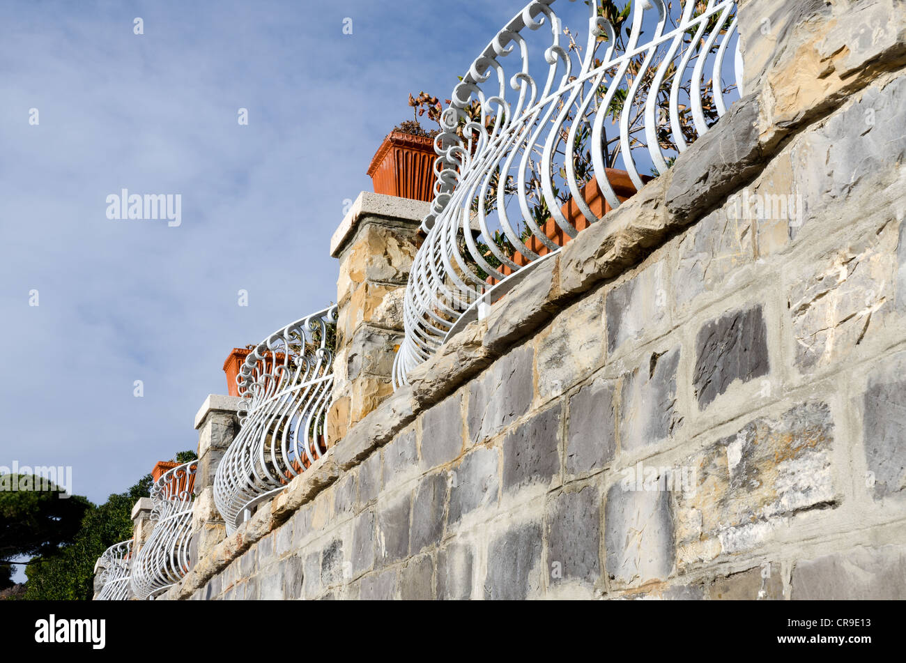 Curved railing hi-res stock photography and images - Alamy