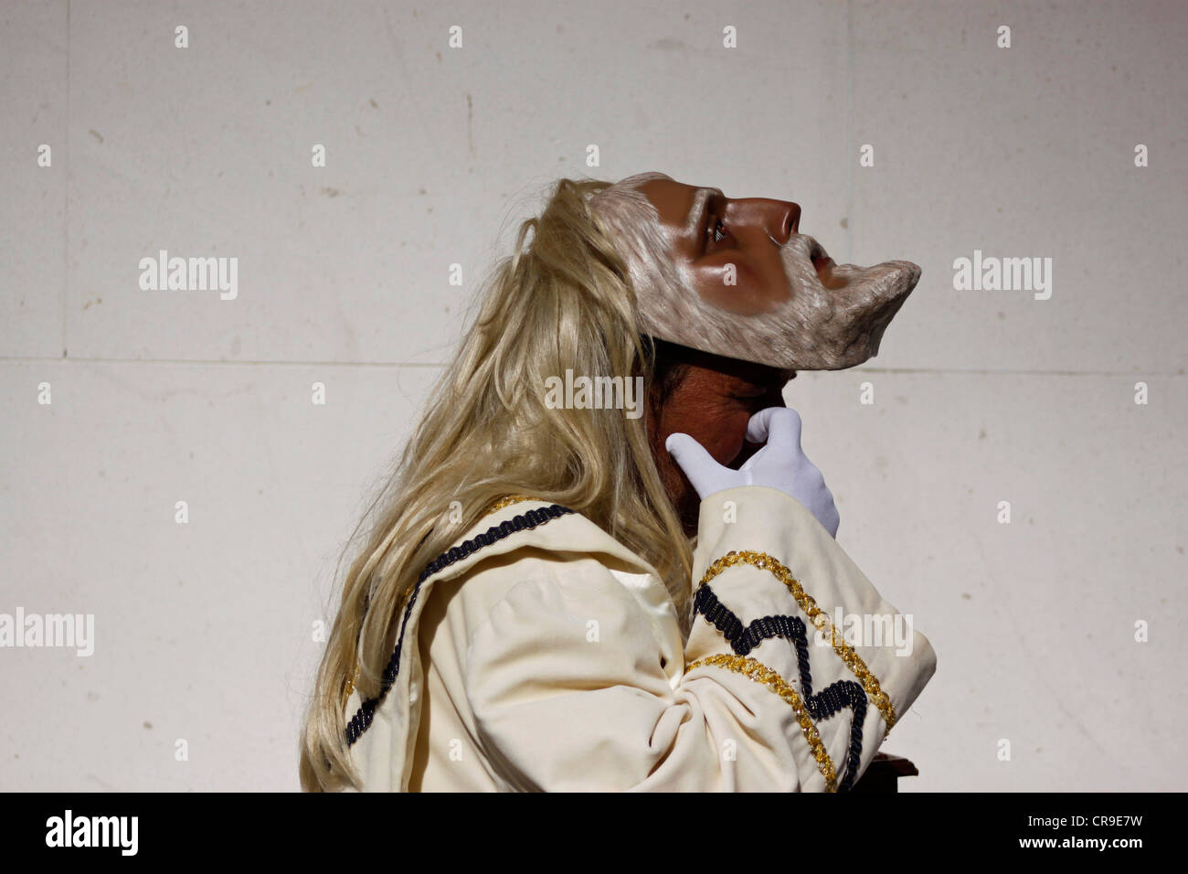 Biblical costume hi-res stock photography and images - Alamy