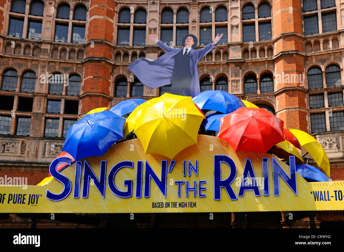 Sign for Singin in the Rain on the outside of the Palace Theatre Stock ...