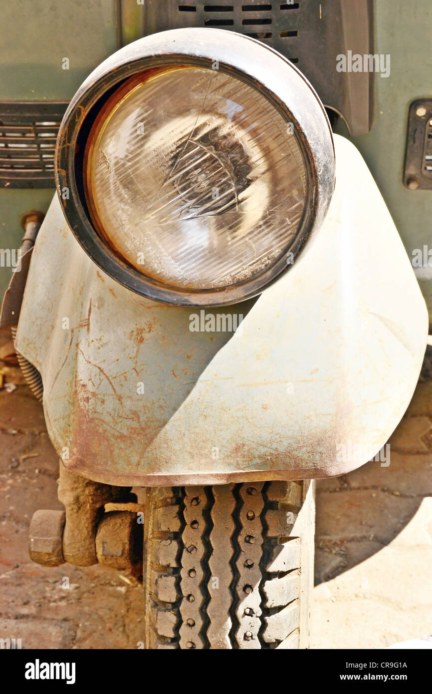 Head light of auto rickshaw Stock Photo - Alamy
