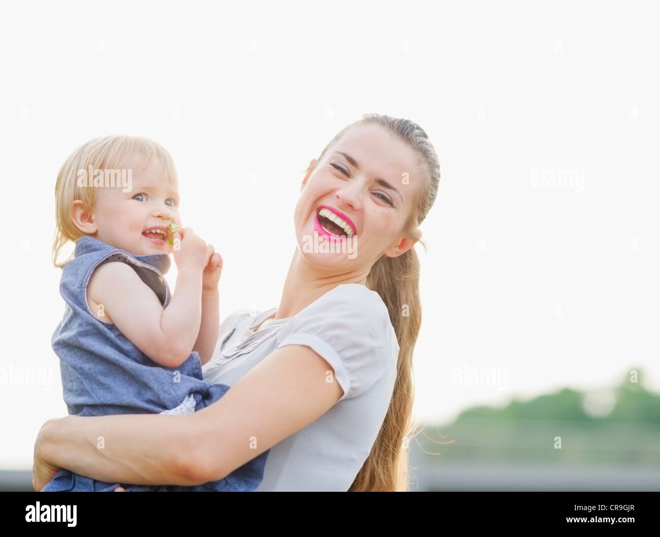 Mum mother ma mummy parent hi-res stock photography and images - Alamy