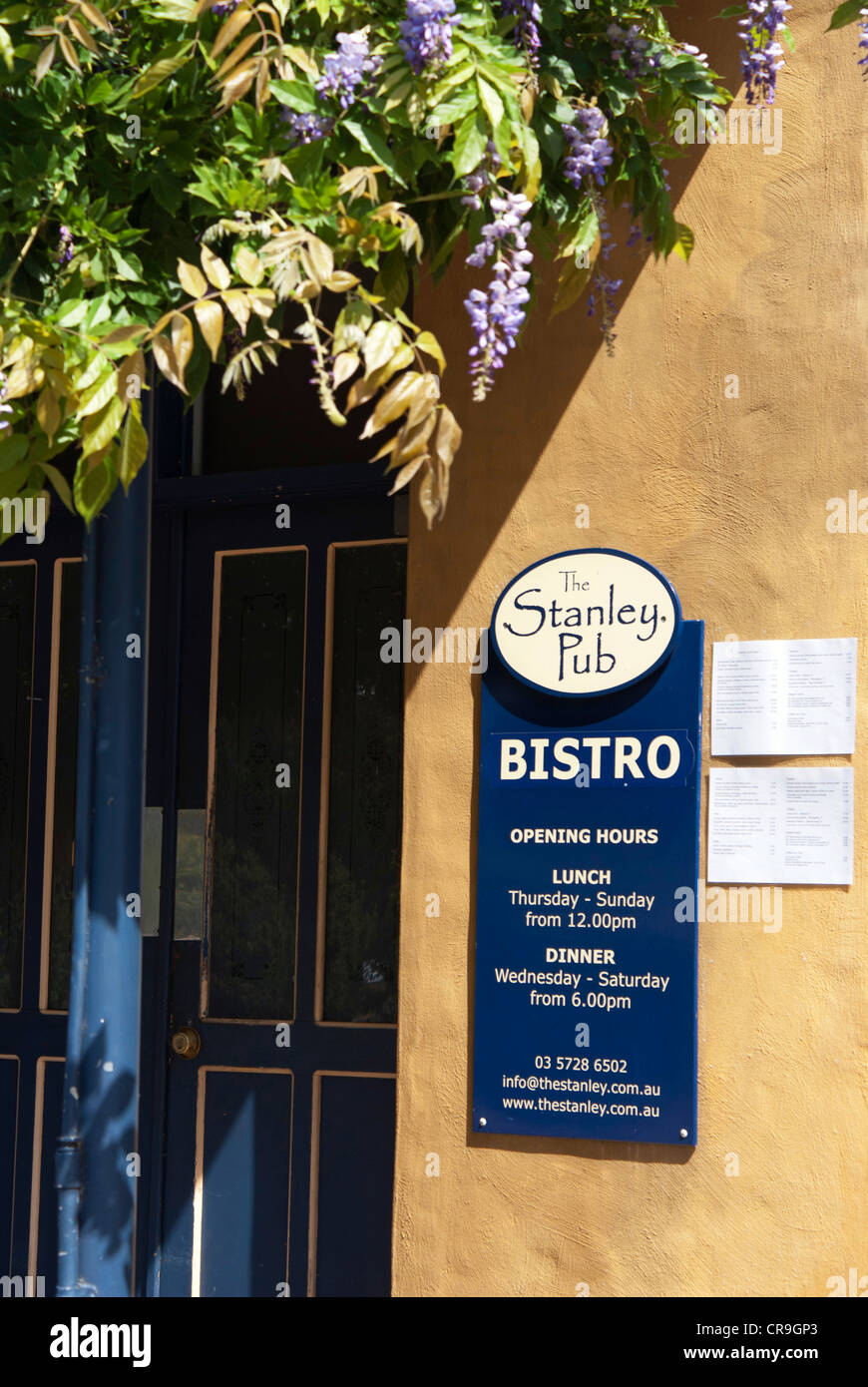 The stanley pub hi-res stock photography and images - Alamy