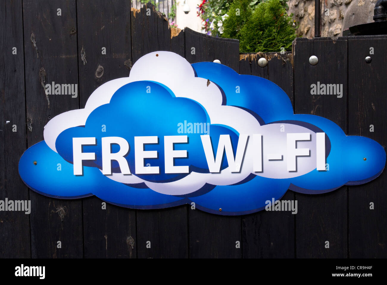 Free Wi-Fi Cloud sign Stock Photo - Alamy