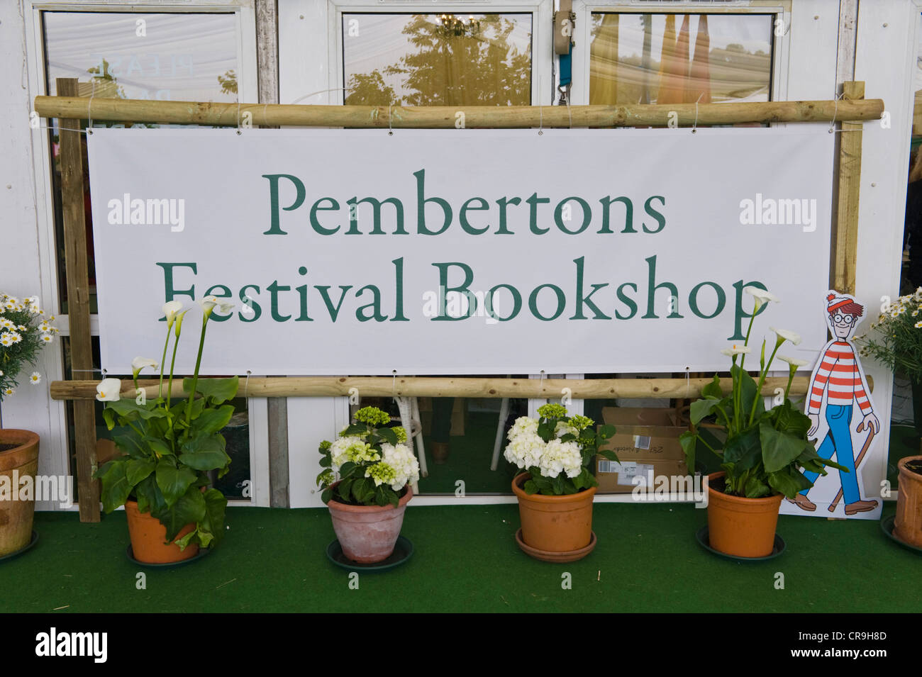Bookshop signs hi-res stock photography and images - Alamy