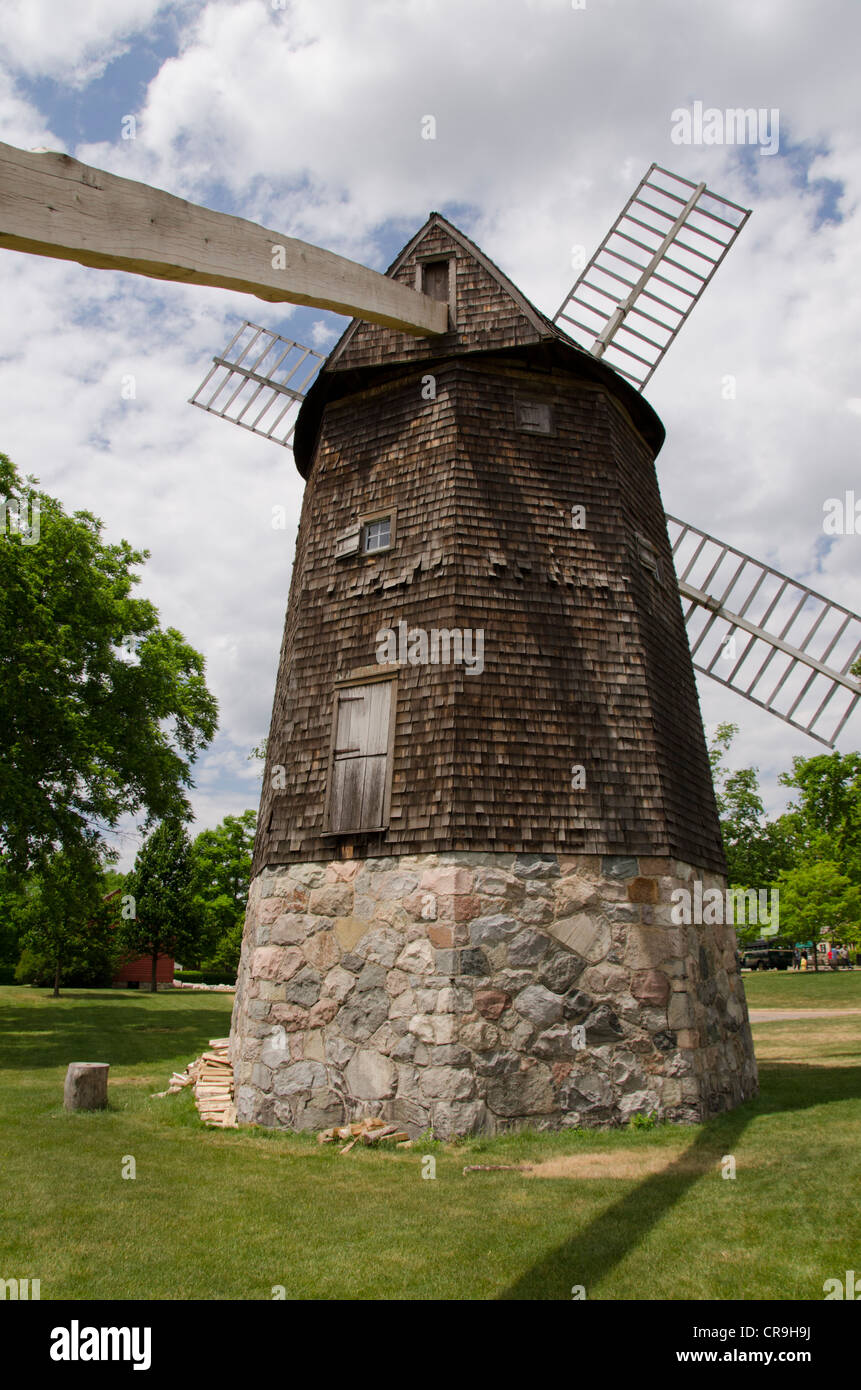 Farris windmill hi-res stock photography and images - Alamy